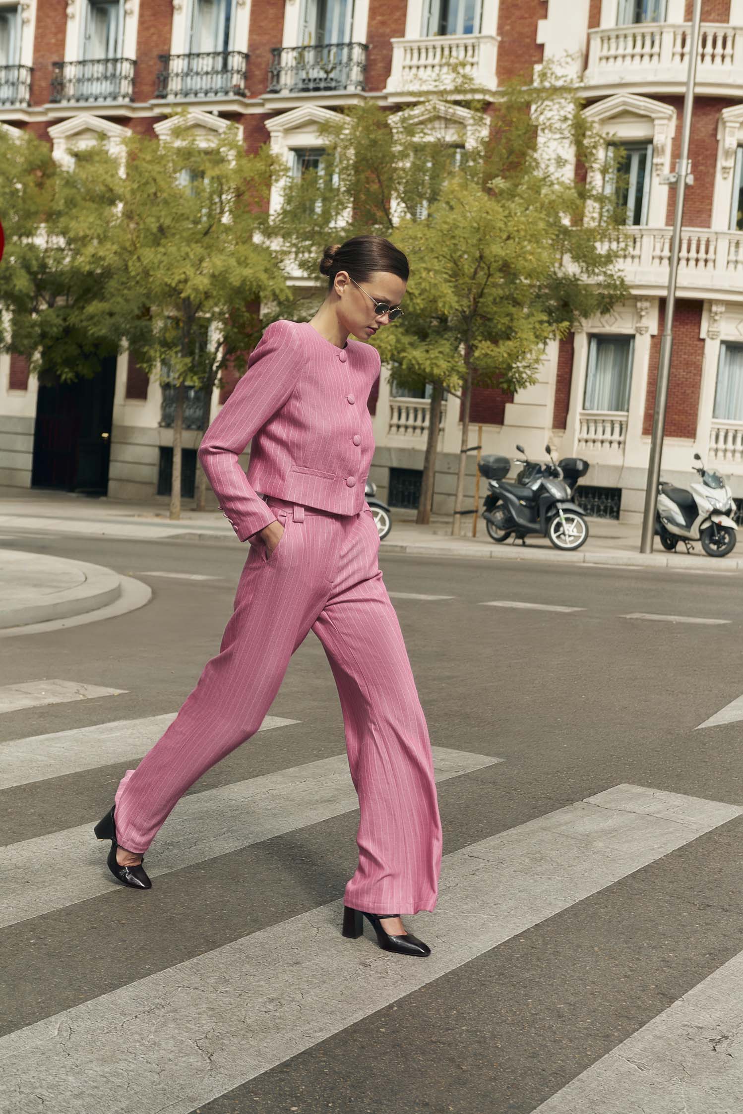 Pantalones y Monos – Florentina